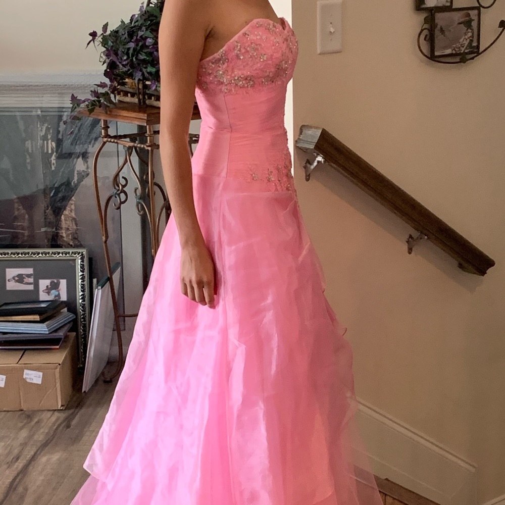 Super Cute Prom Dress - Alyce Designers - Sz 2 - Gem